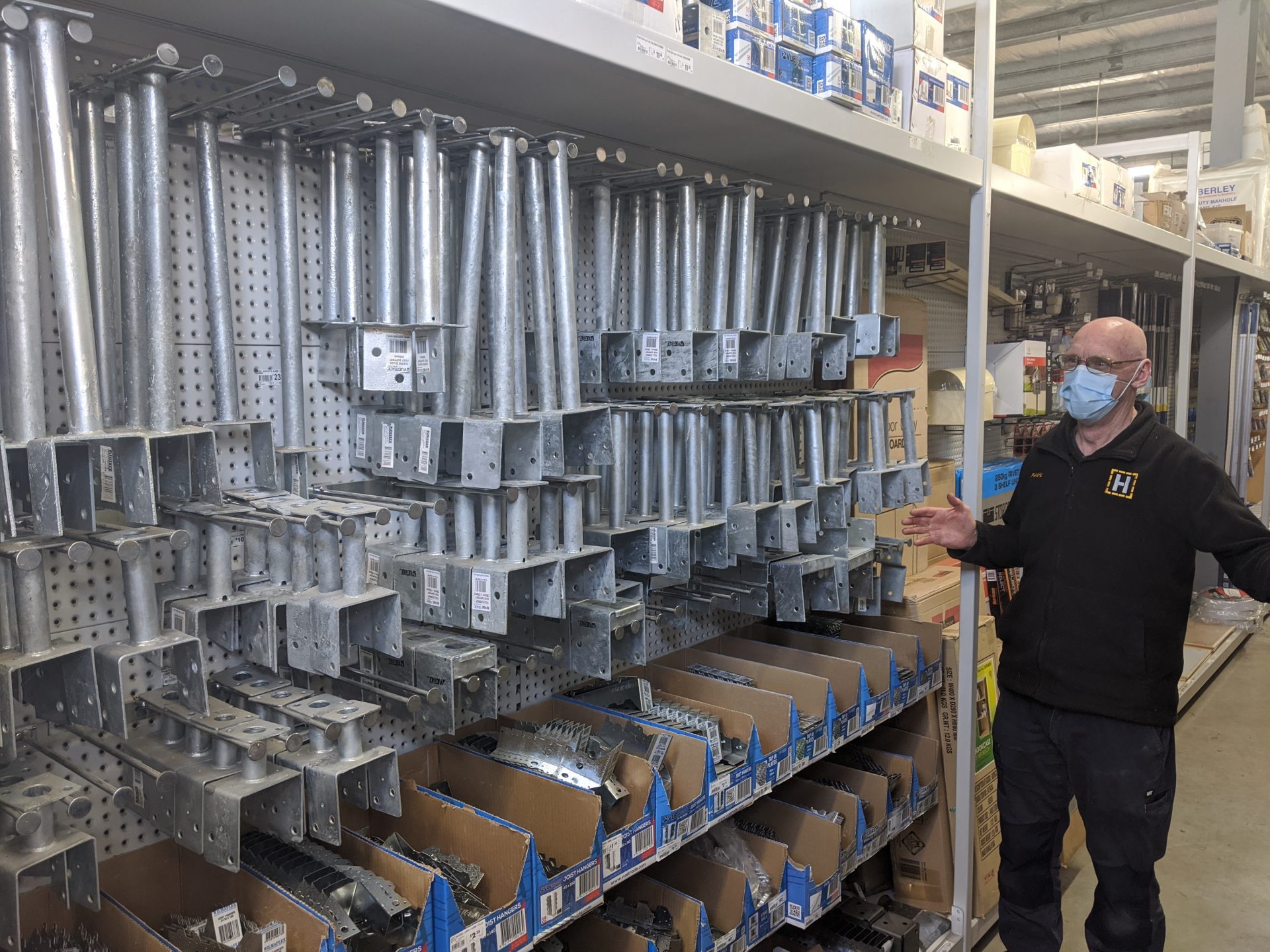 September Platinum Distributor is Prom Coast H Hardware! - VUETRADE